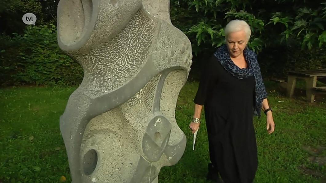 Kunstenares Julia Berger wil beeldenroute in As nieuw leven inblazen ...