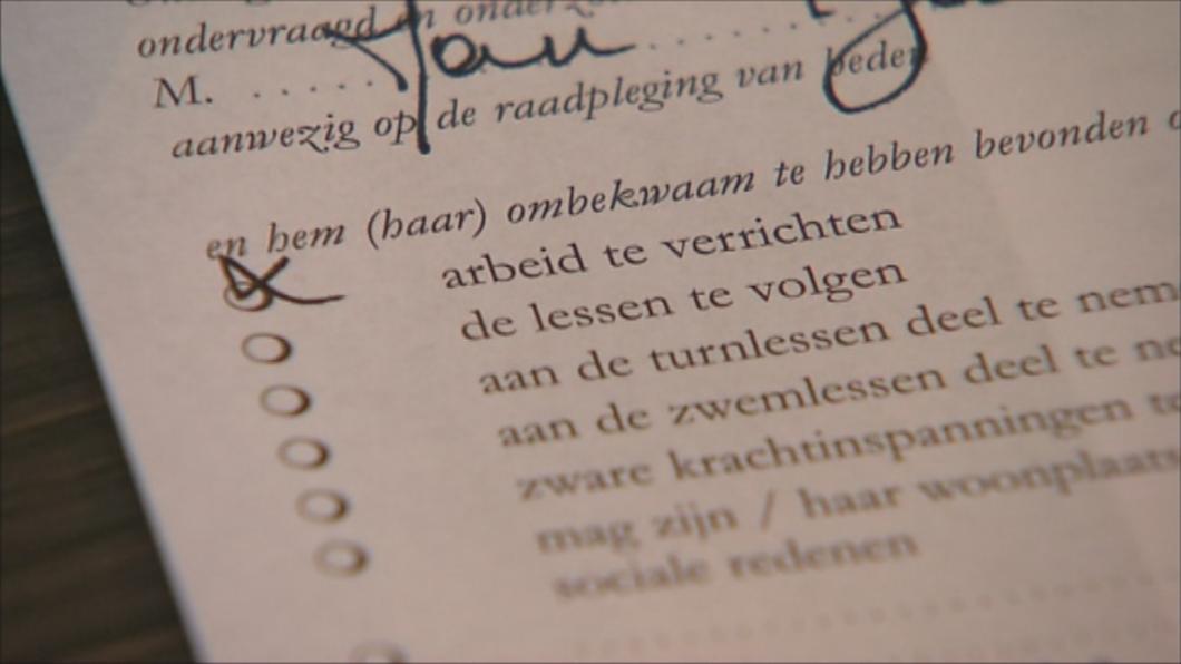 Doktersbriefjes kunnen vanaf nu telefonisch gegeven worden - TV Limburg