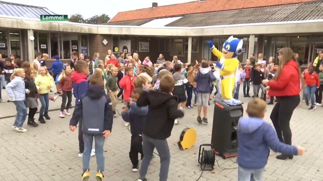 High-Five-project spoort Lommelse kinderen aan om te voet of met fiets ...