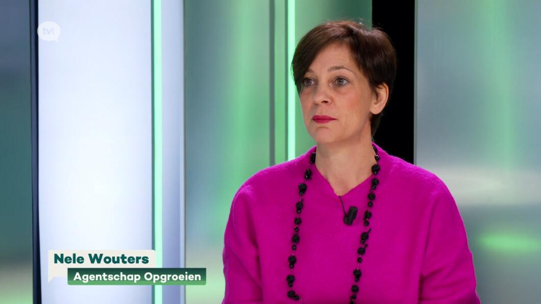 STUDIOGAST Nele Wouters Opgroeien - TV Limburg