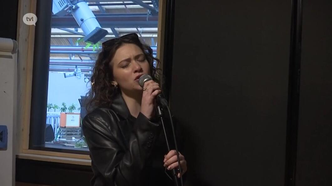 Maaseikse Lisa Andreina bouwt aan muzikale droom en speelt ...