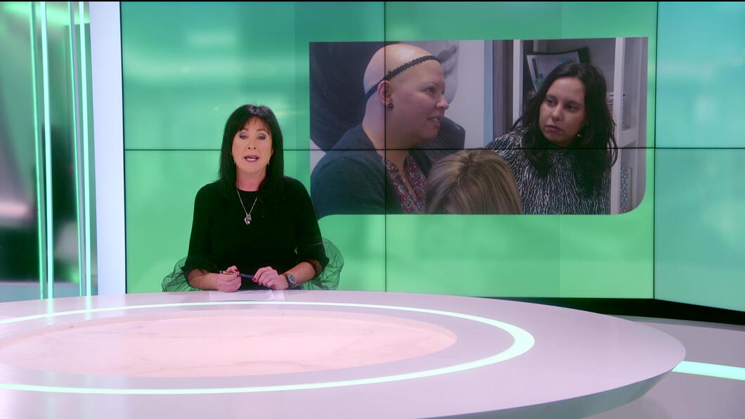 Beringse Jessica Mantoni klaagt hoge prijs medische haarprotheses aan ...