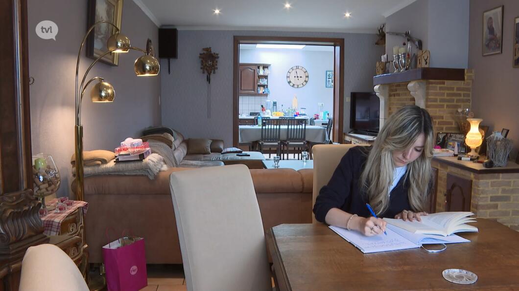 Bilzerse Mercina Claesen is jongste verkozene in Vlaams parlement - TV Limburg