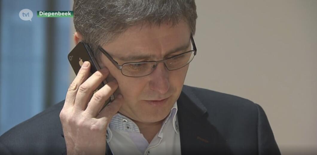 Raad van State bevestigt ontslag van Lode Vereeck aan UHasselt na ongepast gedrag - TV Limburg